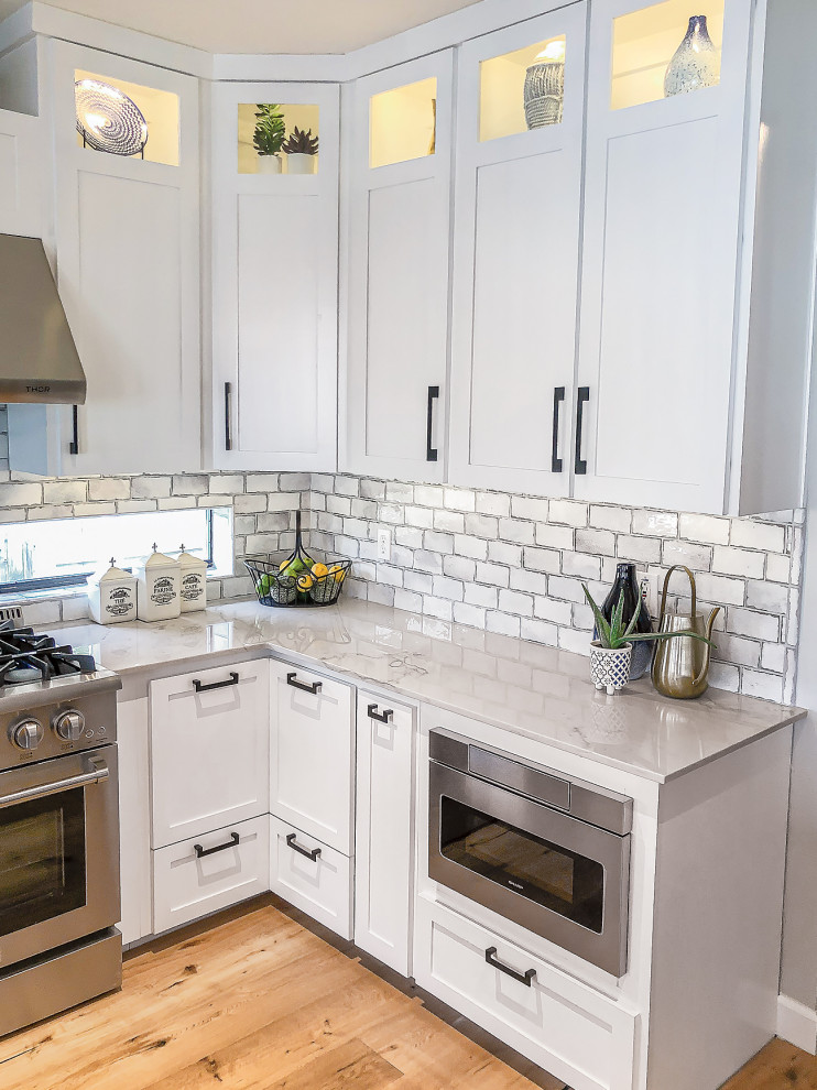 Coastal Kitchen - Beach Style - Kitchen - Houston - by Anthony Charles ...