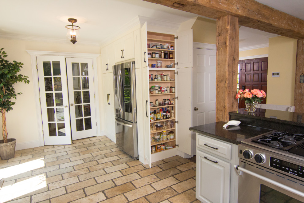 Contemporary Farmhouse Kitchen Renovation - Farmhouse - Kitchen ...