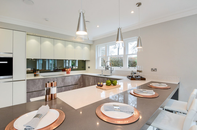 Contemporary kitchen - Surrey - Modern - Kitchen - Berkshire - by ...
