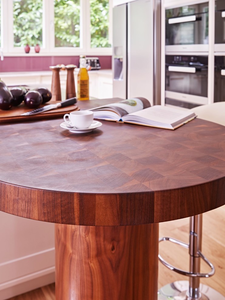 Contemporary Shaker Kitchen by Simon Taylor Furniture - Contemporary ...