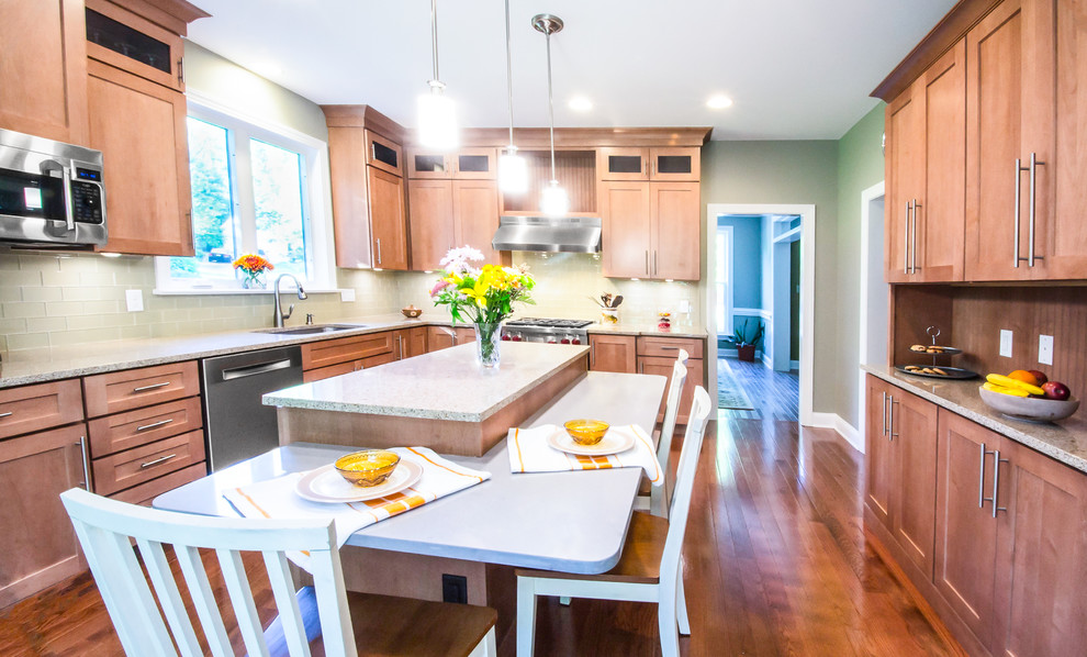 Contemporary/Traditional Kitchen with Quartz Countertops in West ...