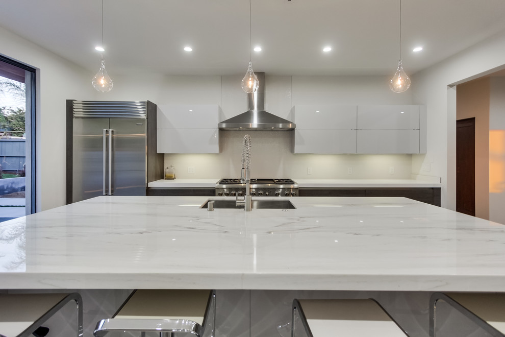 COOL MODERN KITCHEN IN LOS ANGELES, CA - Modern - Kitchen - Los Angeles ...