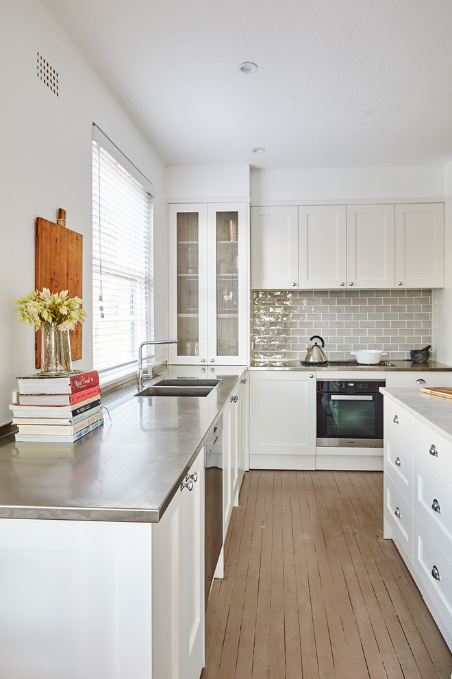 Cooper Street - Traditional - Kitchen - Sydney - by Provincial Kitchens ...