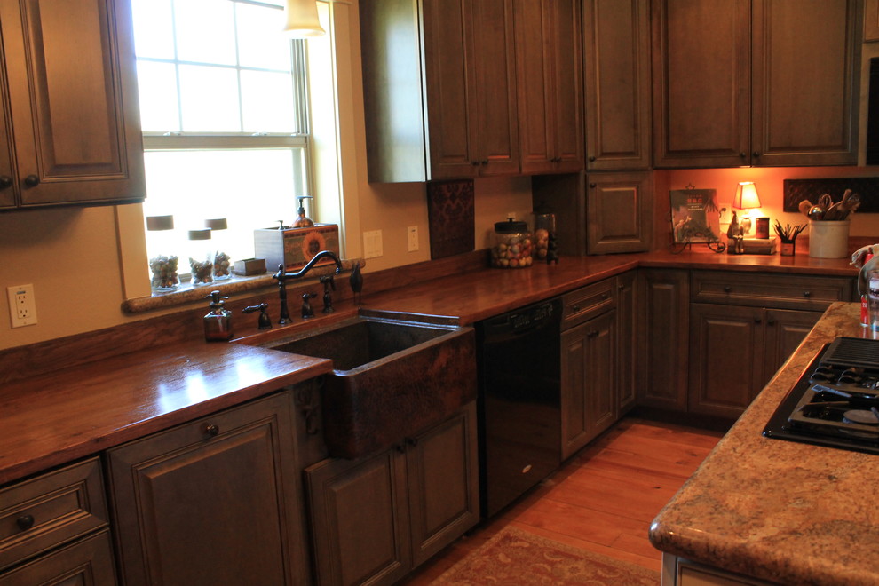 Copper Sink and Countertops - Traditional - Kitchen - Houston | Houzz
