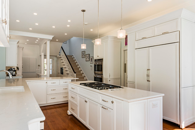 Country Club Kitchen - Classique Chic - Cuisine - Autres périmètres ...