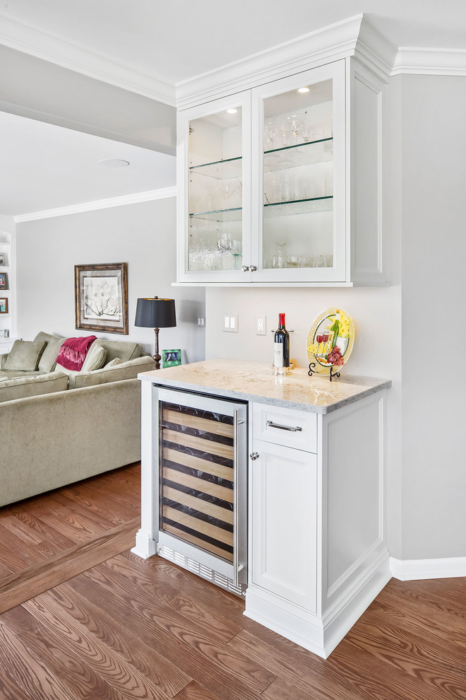 Country Club Kitchen - Transitional - Kitchen - Detroit - by Sharer ...