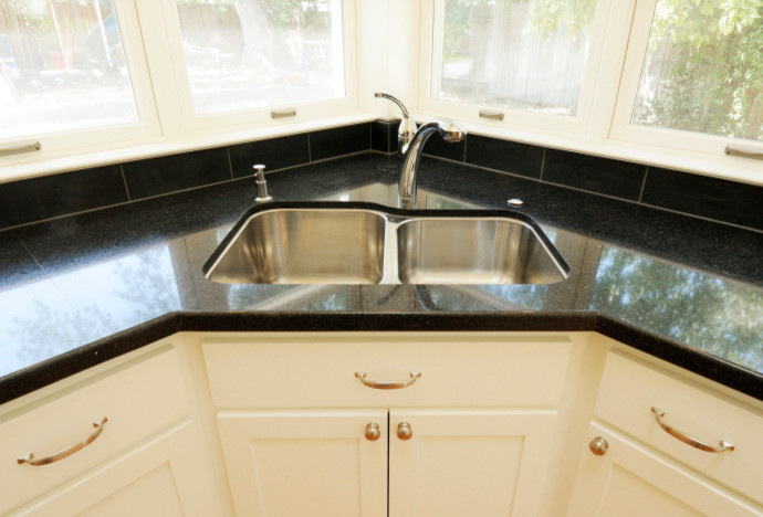 Country Flavored Kitchen - Traditional - Kitchen - Sacramento - by ...