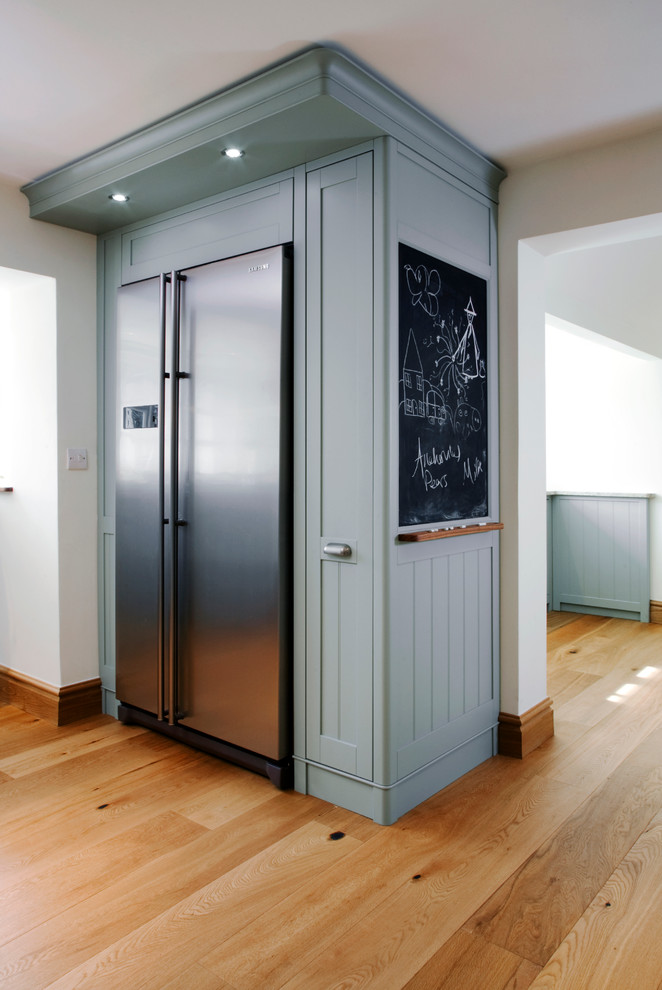 Country Kitchen - Traditional - Kitchen - London - by Pearce & Co ...