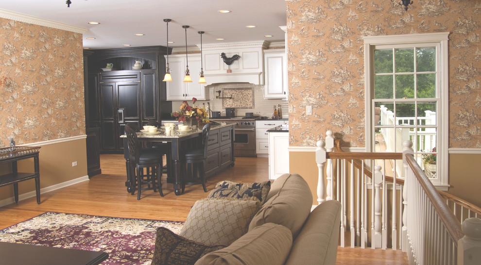 Country Manor - Traditional - Kitchen - Chicago - by Linda G Larisch ...