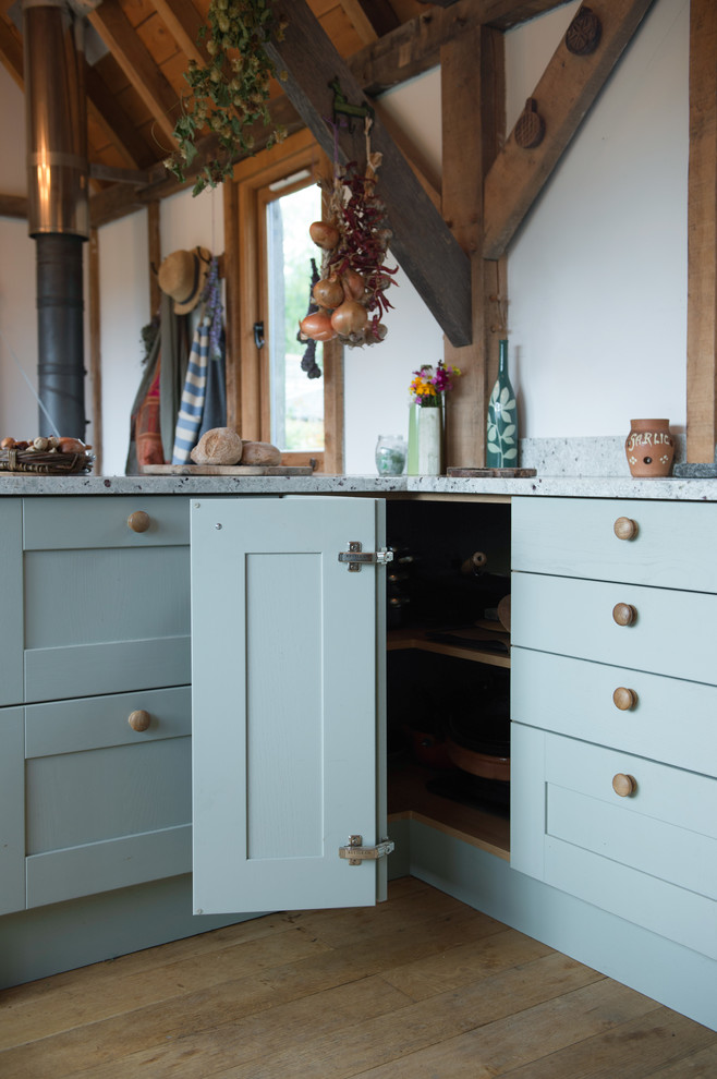Country Style Sage Green Shaker Kitchen with Colonial White Granite ...
