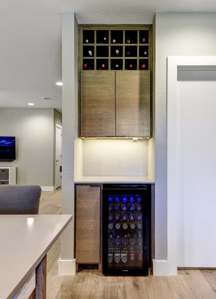 Cowal Residence - Contemporary - Kitchen - Austin - by Renov8 Design ...