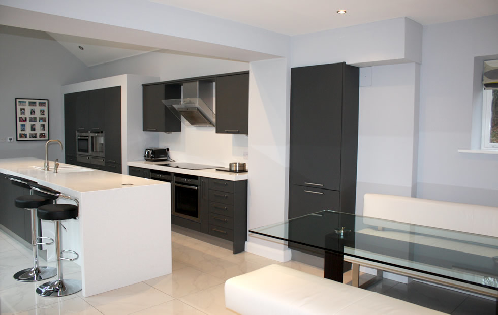 Cramped kitchen converted into luxurious and practical living space ...