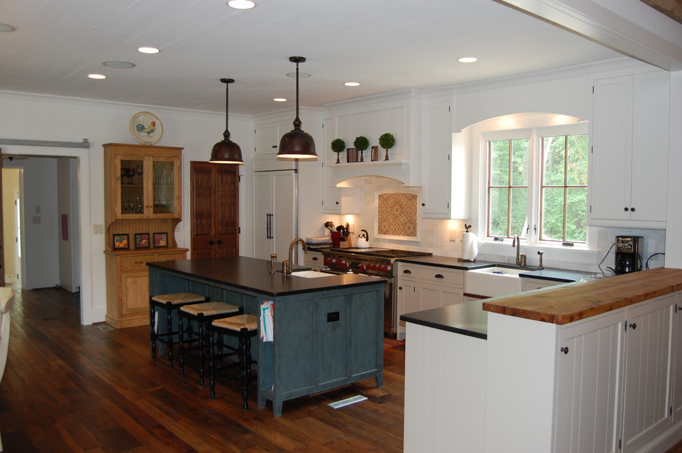 Crane - Traditional - Kitchen - Raleigh - by Omega Creations | Houzz
