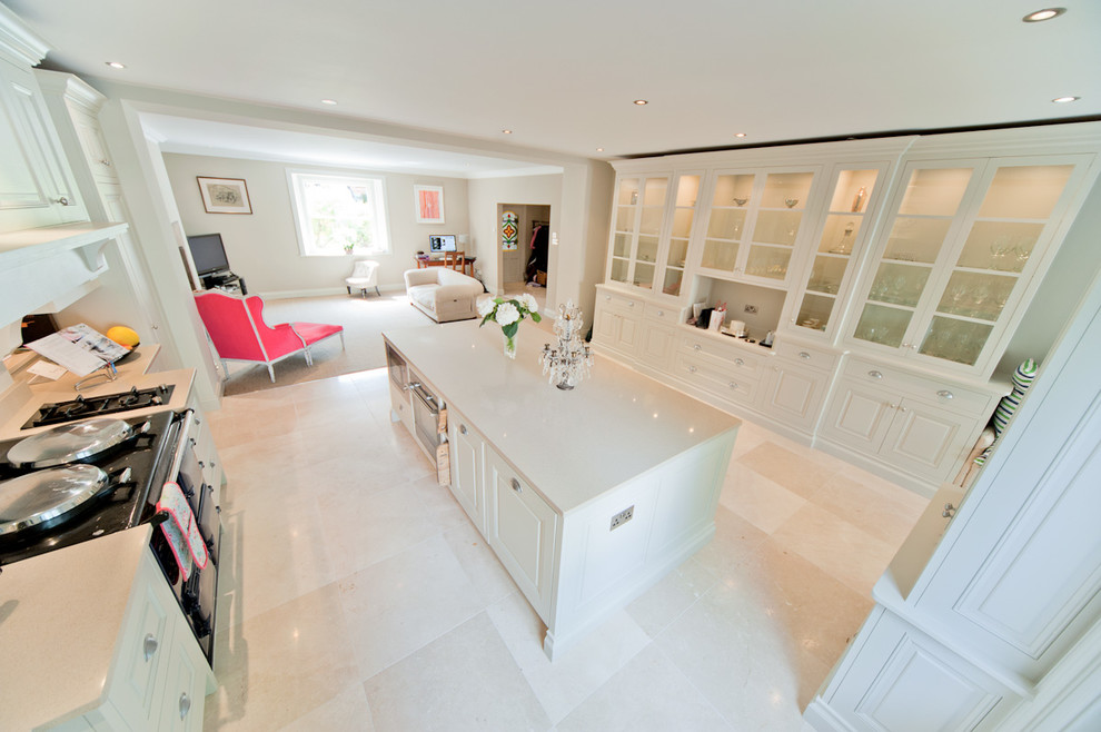 Cream Shaker Style Kitchen - Traditional - Kitchen - Dublin - by Nuhaus ...