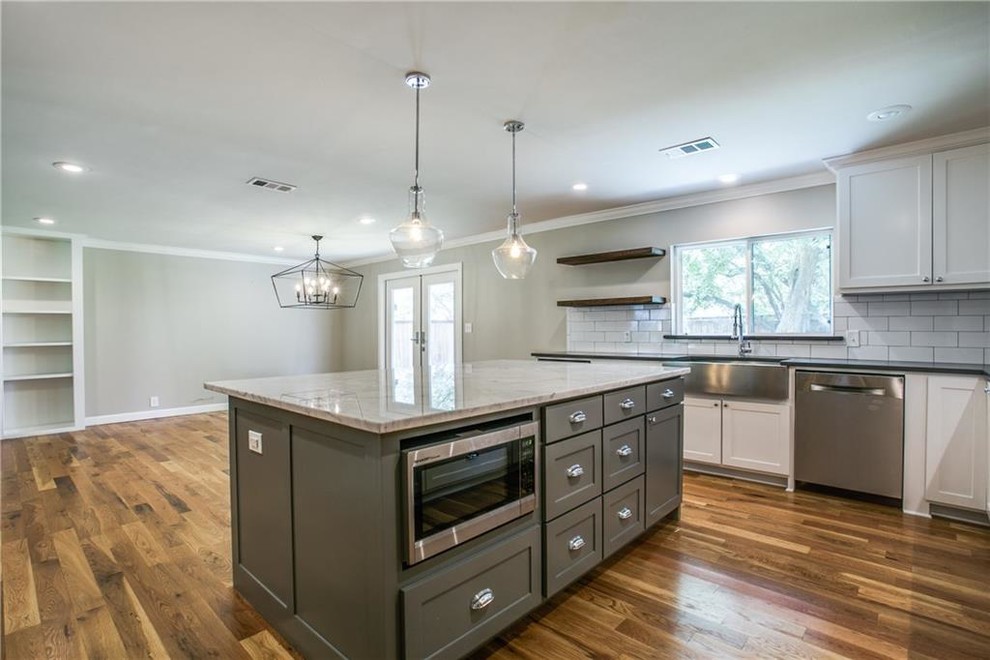 Crestmoor - Midcentury - Kitchen - Dallas - by Walker Properties ...