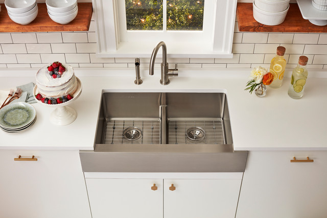Crosstown Stainless Steel Double Bowl Farmhouse Sink with Aqua Divide ...