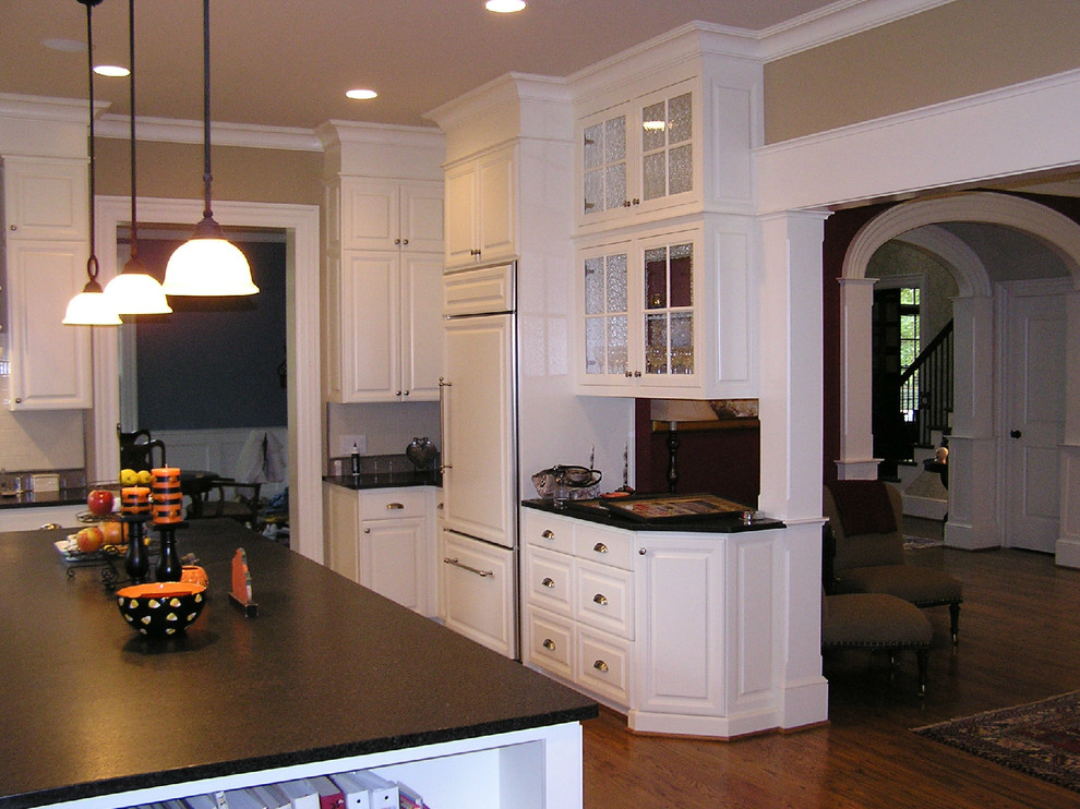 Curtis Cabinets - Traditional - Kitchen - Charlotte - by User | Houzz