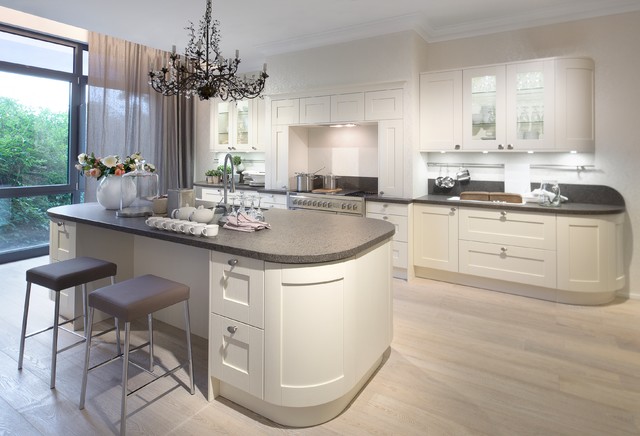 Curved Cream Shaker Kitchen - Modern - Kitchen - London - by LWK London ...