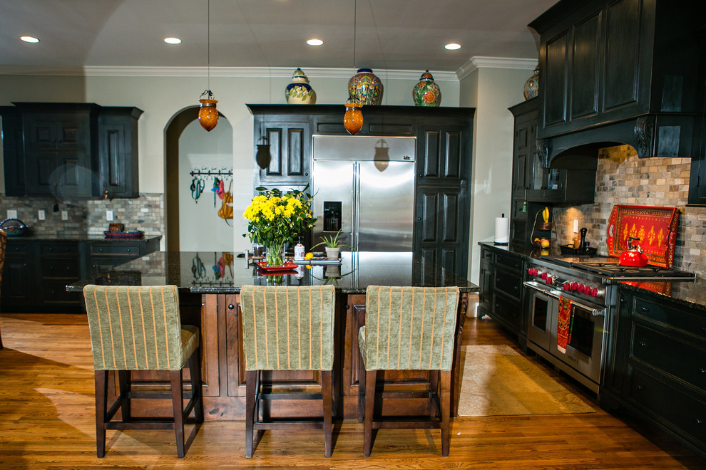 Custom Build In Decatur - Traditional - Kitchen - Atlanta - by Berry ...