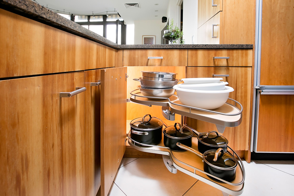 Custom Cabinet Drawers & Pull-Out Systems - Contemporary - Kitchen ...