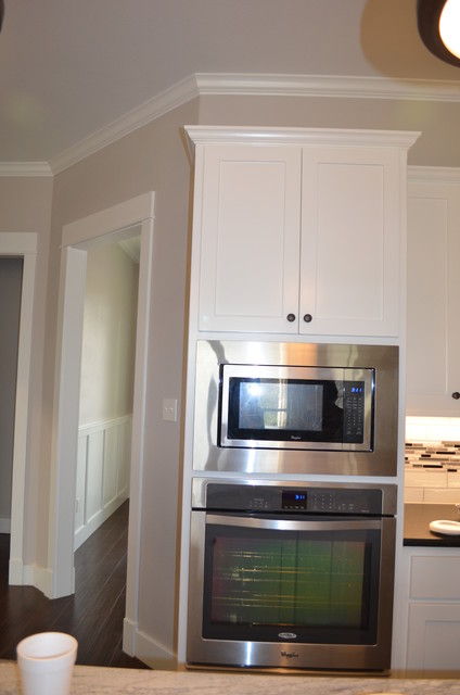 Custom Craftsman Style Kitchen - Arts & Crafts - Kitchen - Austin - by ...