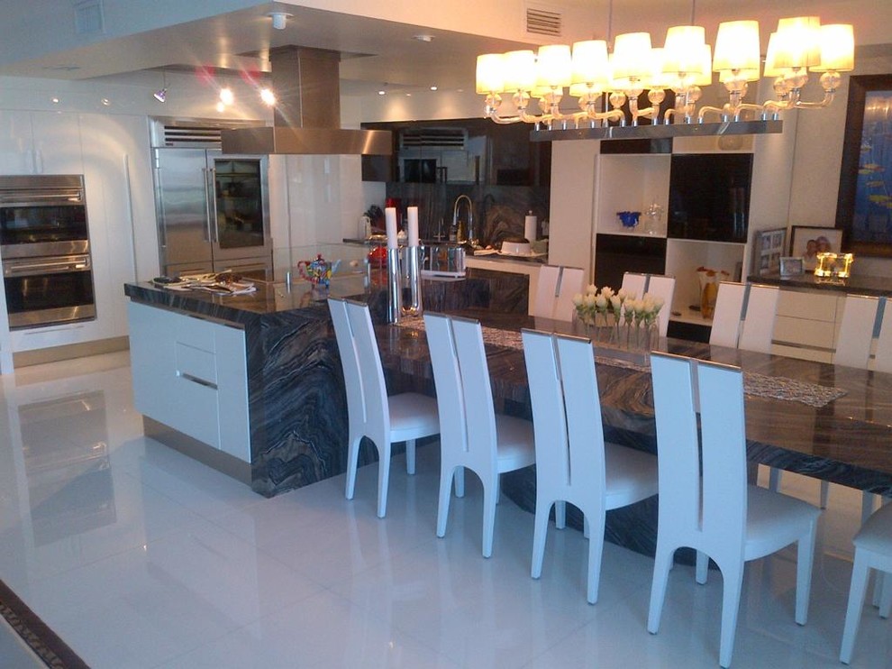 Custom Cucina - Kitchens by Metro D. - Kitchen - Miami - by Metro ...