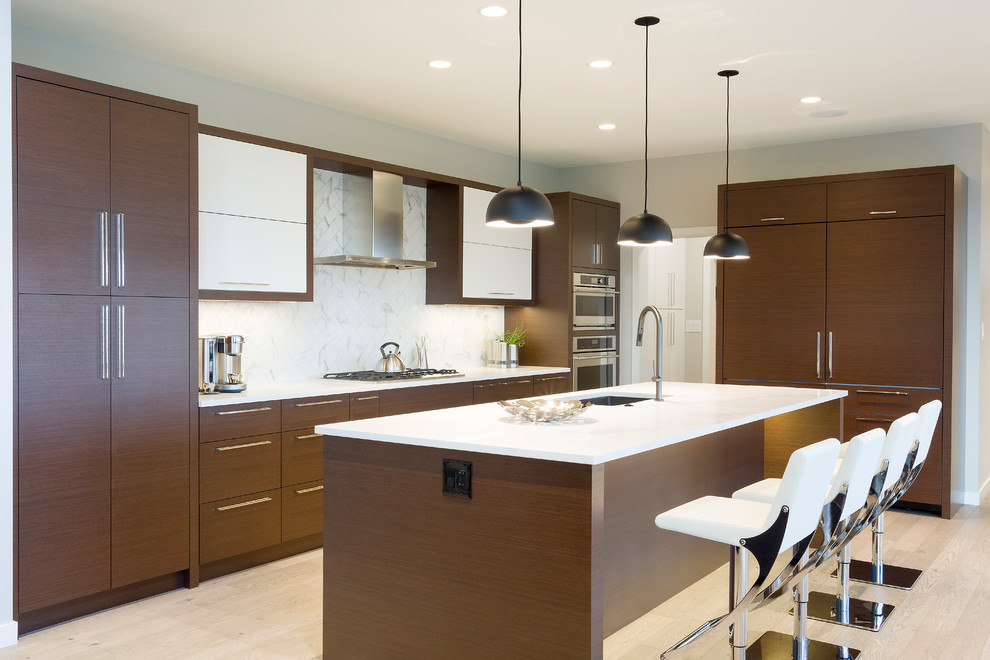 Custom Designed/Built Contemporary Two-Storey - Contemporáneo - Cocina ...