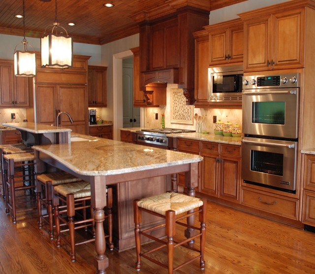 Custom Homes by Rob Carpenter Construction: Skyline - Traditional ...