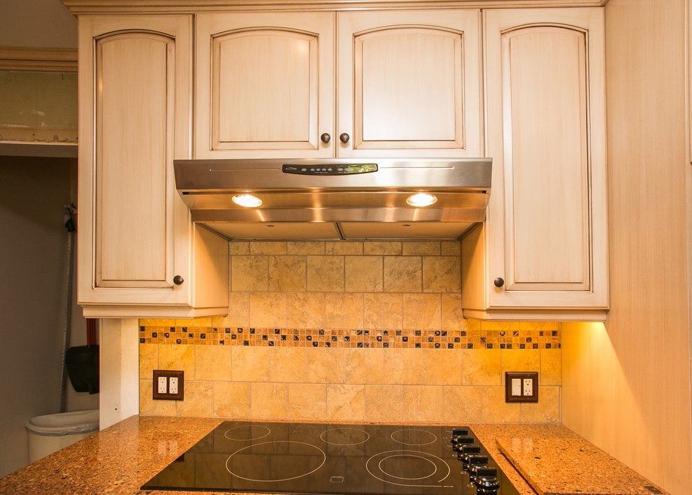 Custom Kitchen - Farmhouse - Kitchen - Other - by Fine Line Cabinets ...