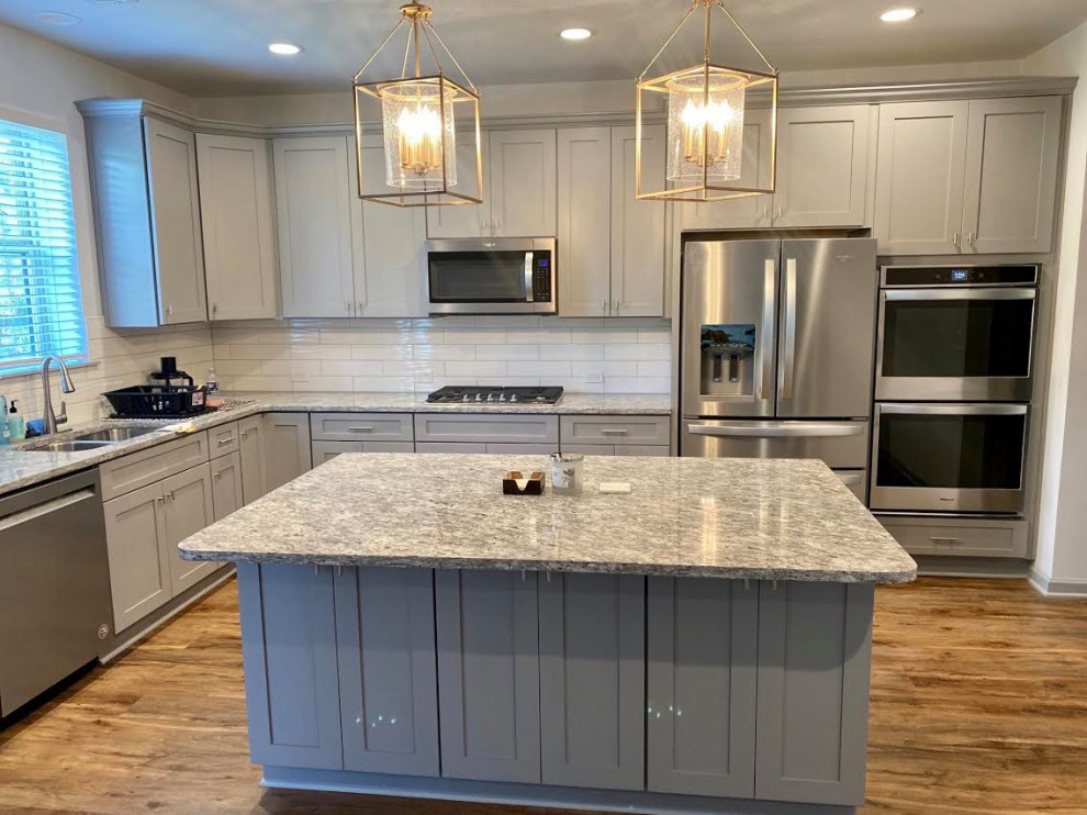 Custom Kitchen Remodel & Design - Kitchen - Atlanta - by MAJEKK ...