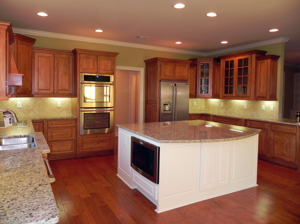 Custom Kitchens - Traditional - Kitchen - Atlanta - by DanRic Homes | Houzz