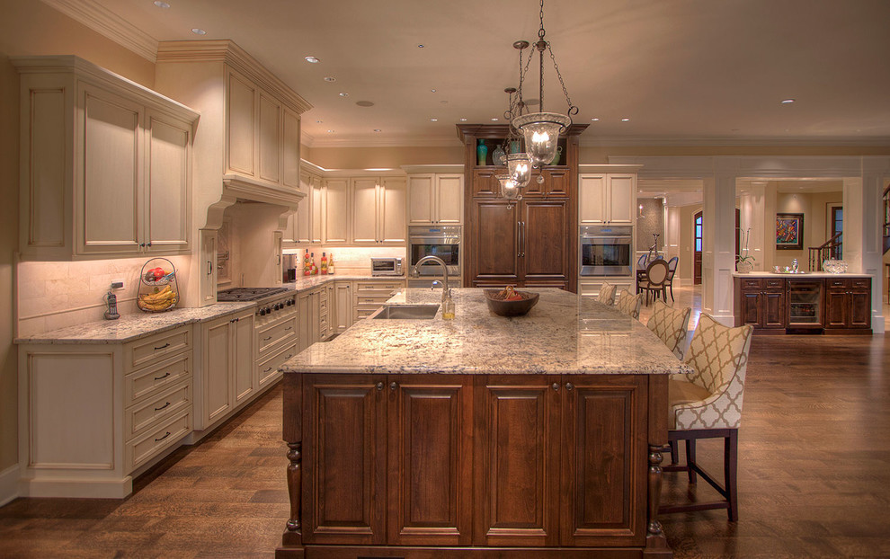 Custom Kitchens - Kitchen - Chicago - by Heartstone Custom Builders | Houzz