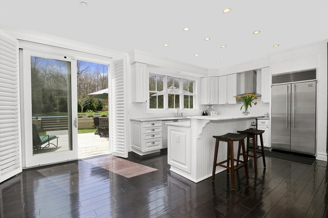 Custom Modular Homes - The Hamptons - Traditional - Kitchen - New York ...
