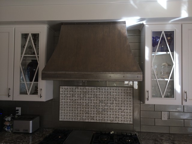 Custom Painted Kitchen Hood - Éclectique - Cuisine - Denver - par ...