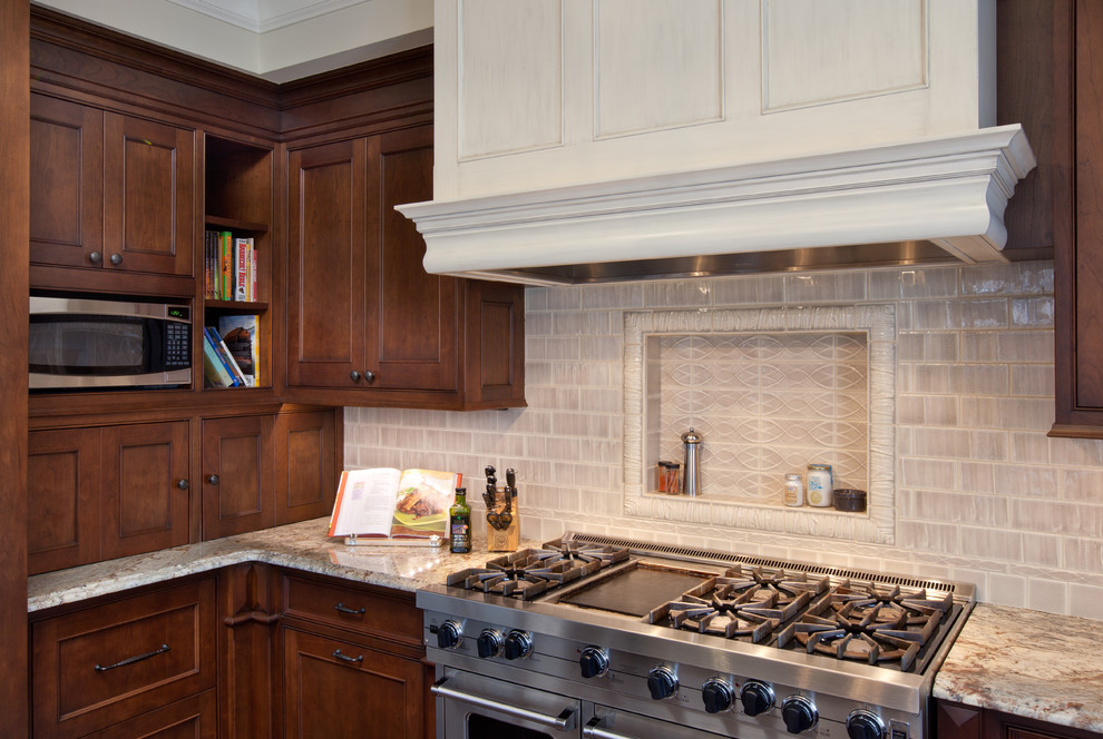 custom range hood - Traditional - Kitchen - Columbus - by Westwood ...