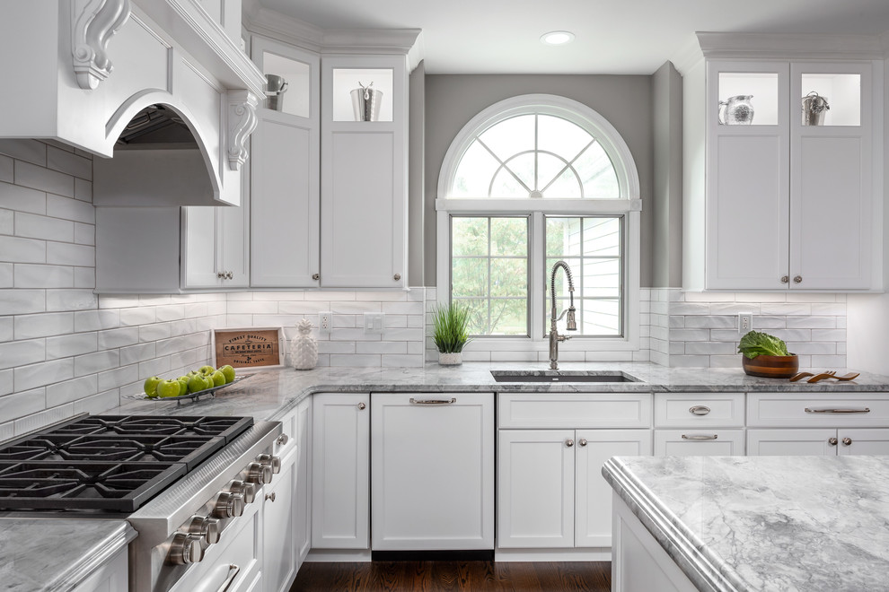 Daley - Traditional - Kitchen - St Louis - by Detailed Designs By ...