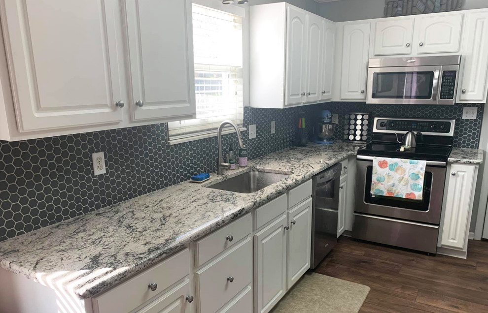 Daltile Color Wheel Backsplash - Cuisine - Autres périmètres - par ...