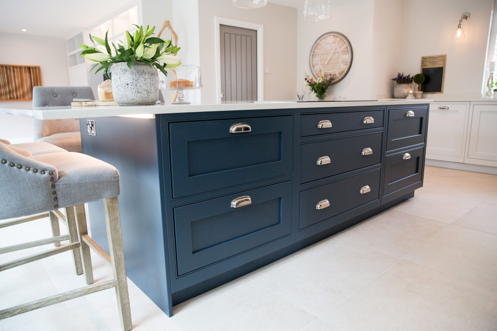 Dark blue statement kitchen island - Kitchen - Buckinghamshire - by Ali ...