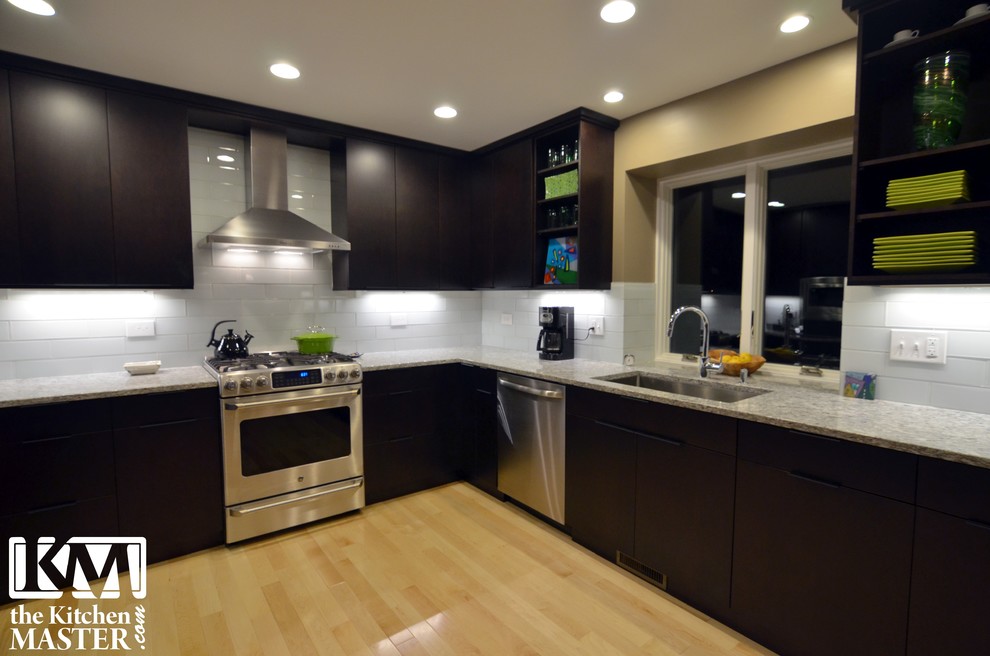 Dark Modern by Adam Hartig AKBD - Modern - Kitchen - Chicago - by The ...