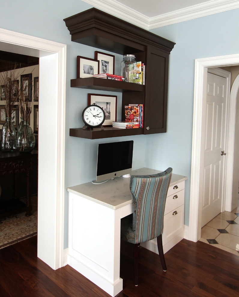 Dark Stained Alder Cabinets with Painted White Base Cabinets ...