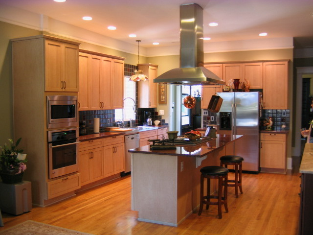 Dean Residence - Traditional - Kitchen - Atlanta - by Rawlings Design ...
