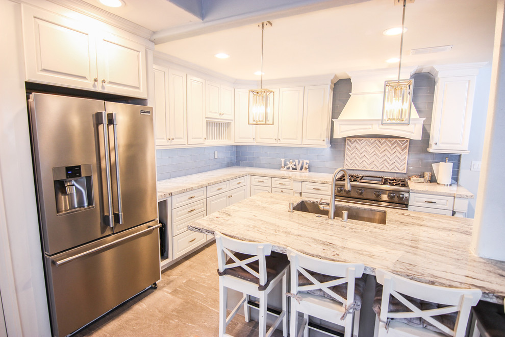 Del Cerro Elegancia - Traditional - Kitchen - San Diego - by ReFind ...