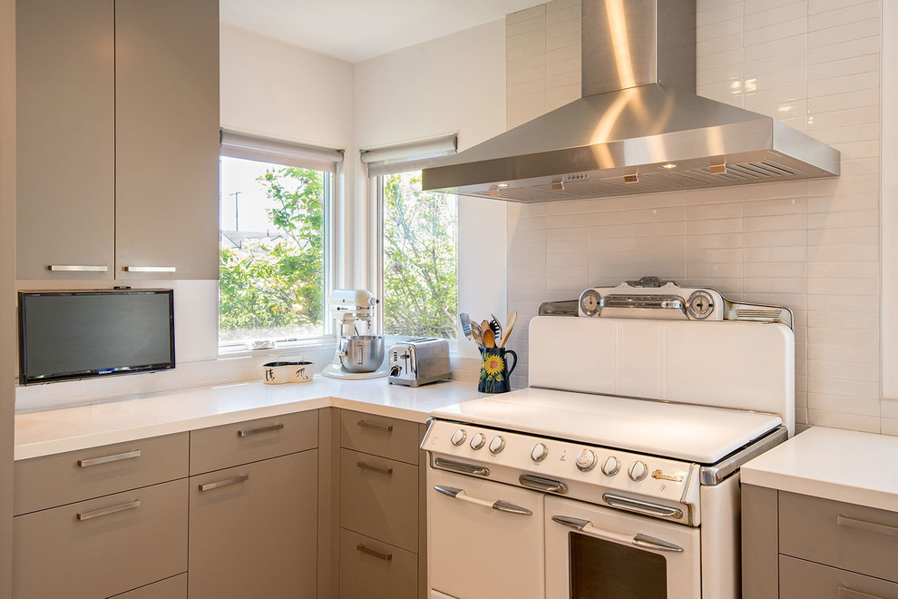 Del Rey Modern Kitchen - Modern - Kitchen - Los Angeles - by ARCHISYS ...