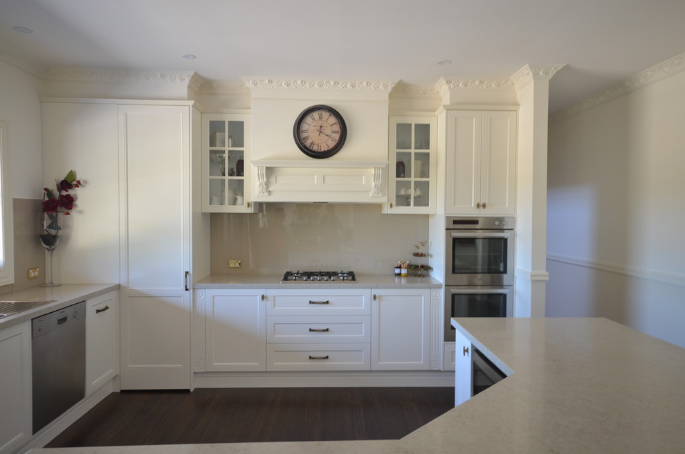 Diamond Creek Kitchen & Bar - Farmhouse - Kitchen - Melbourne - by ...