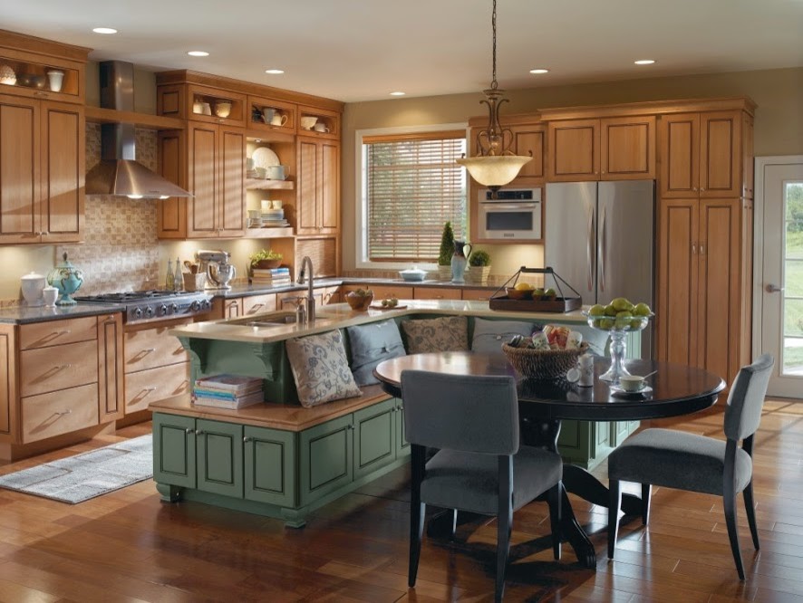 Diamond Kitchen Cabinets - Traditional - Kitchen - Chicago - by GTI ...