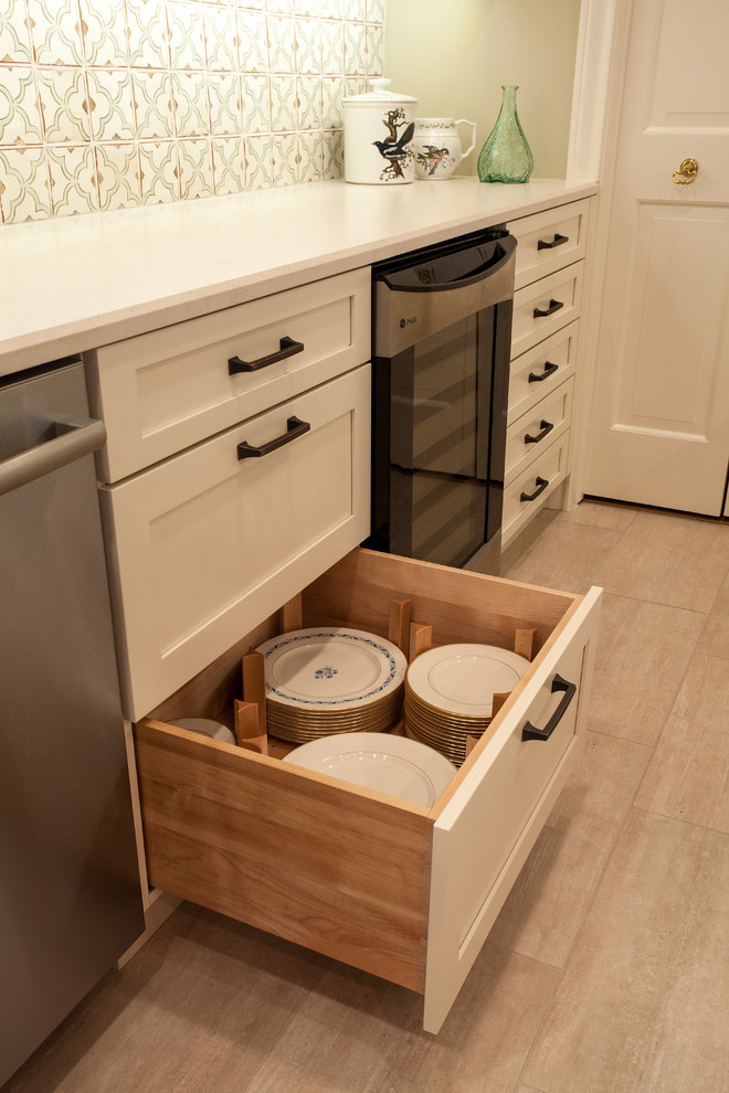 Dish Peg Drawer - Modern - Kitchen - Houston - by Cabinet Innovations ...