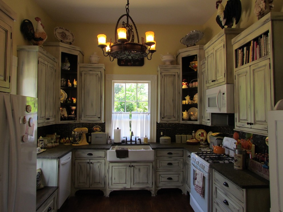 Distressed Comfort - Farmhouse - Kitchen - Atlanta - by Saw Creek ...