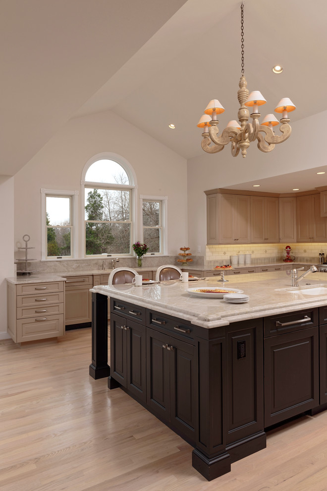 Divine Kitchen in Darnestown - Transitional - Kitchen - DC Metro - by ...