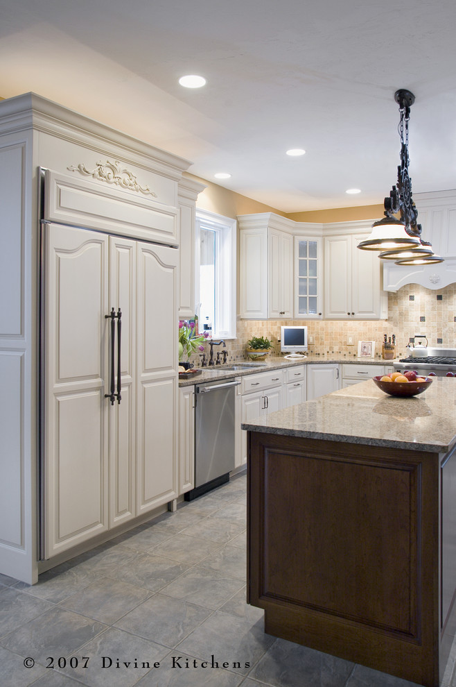 Divine Kitchens LLC - Traditional - Kitchen - Boston - by Divine Design ...
