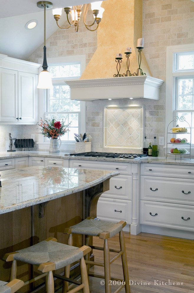 Divine Kitchens LLC - Traditional - Kitchen - Boston - by Divine Design ...